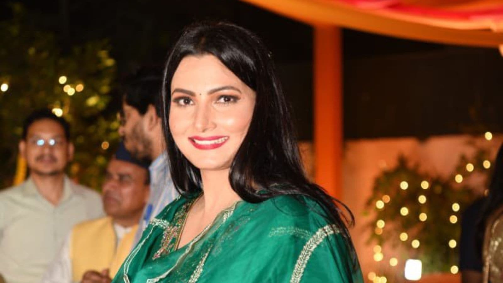 Gurgaon court denies anticipatory bail to news anchor Chitra Tripathi ...