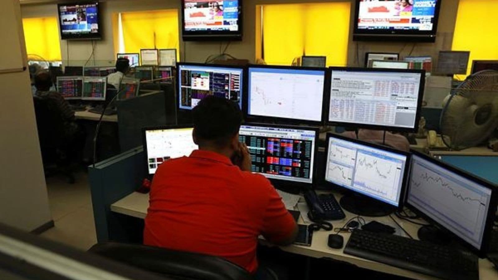 FPIs pour Rs 11,113 crore into Indian stock market in 3 days after Rs 1 ...