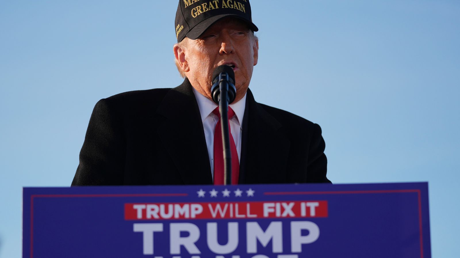 Trump says he might consider vaccine ban if re-elected, plans role for ...