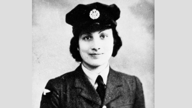 British Indian spy Noor Inayat Khan’s George Cross bravery medal to go ...