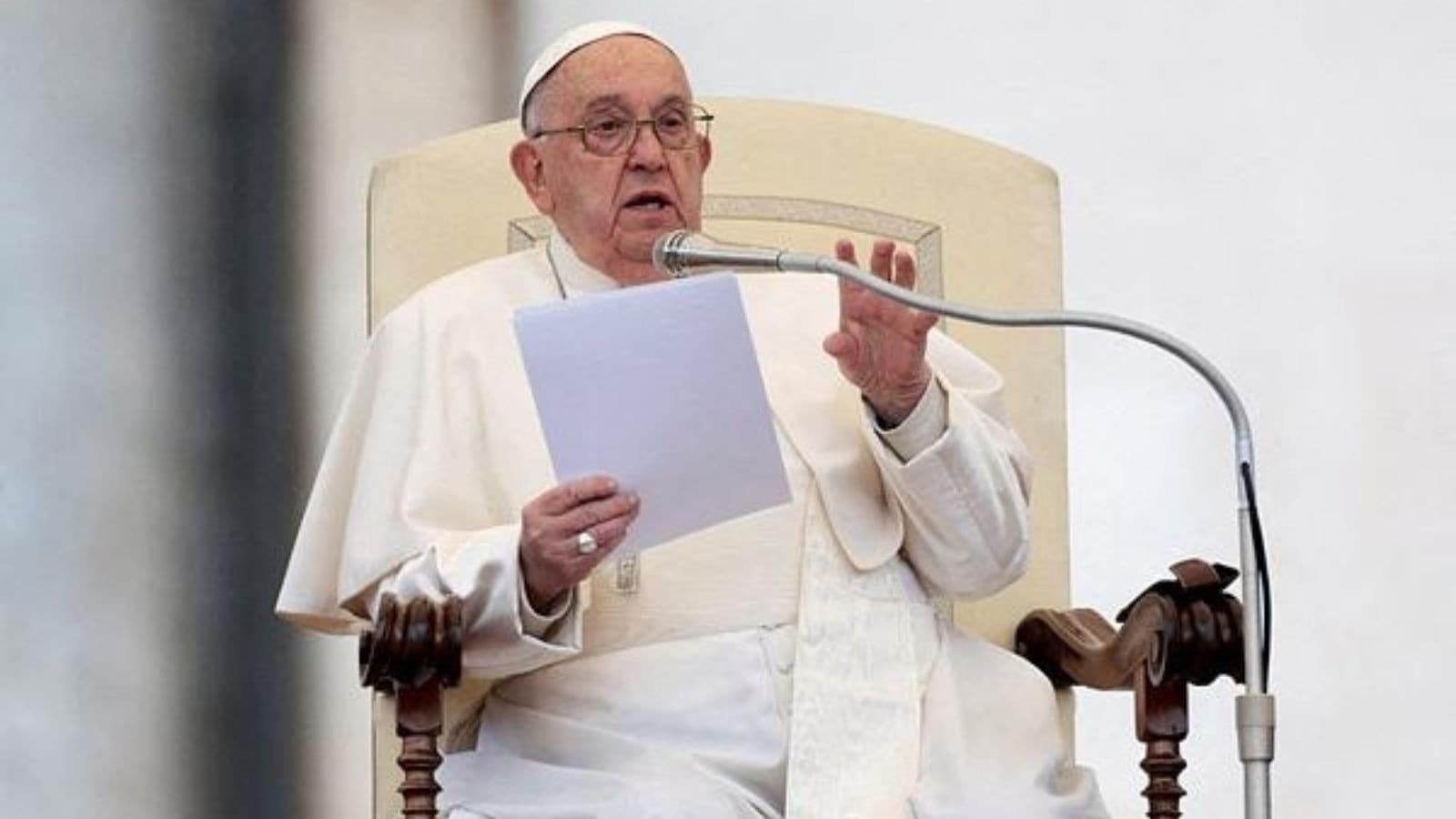Pope approves new papal funeral rites to simplify ritual, allow for ...