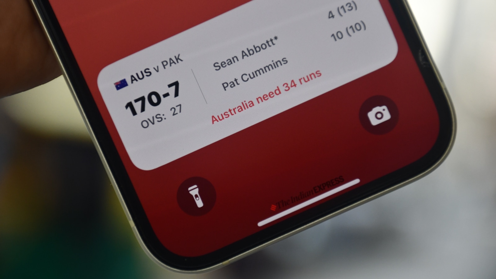 How to follow live sports scores on your iPhone lock screen ...