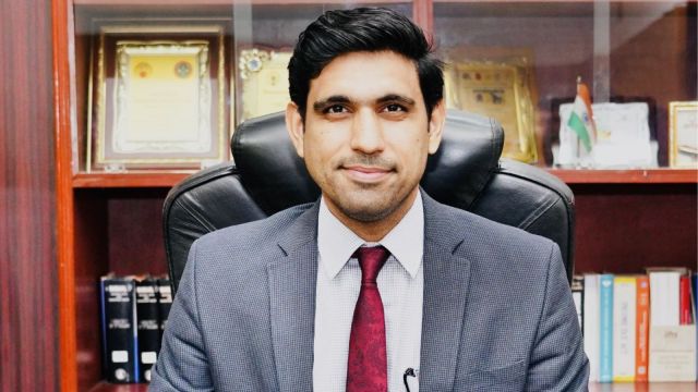 New Chandigarh DC takes charge: IAS Nishant Kumar Yadav is an IIT Delhi ... New Chandigarh DC takes charge: IAS Nishant Kumar Yadav is an IIT Delhi ...
