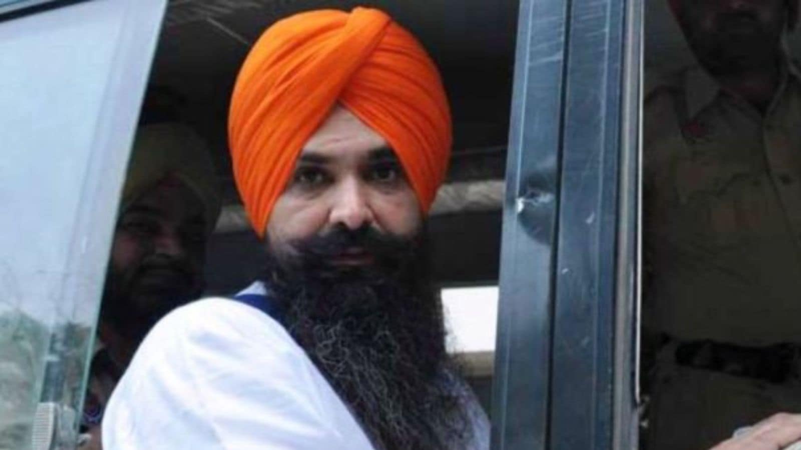 SC grants Centre 4 weeks to decide on Balwant Singh Rajoana’s mercy ...