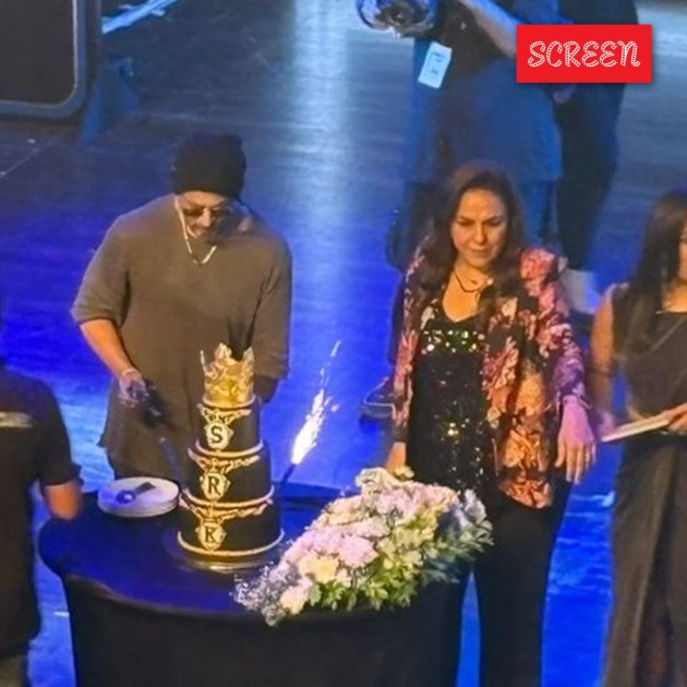 Shah Rukh confirms quitting smoking after 30 years, accepts he gets ...