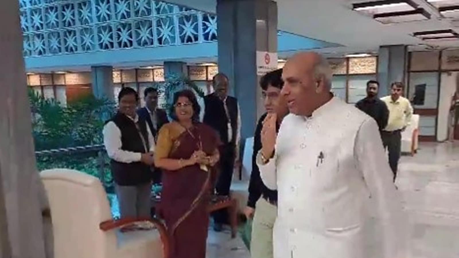 Oppn MPs say they may disassociate with Waqf committee, protest Chair’s ...