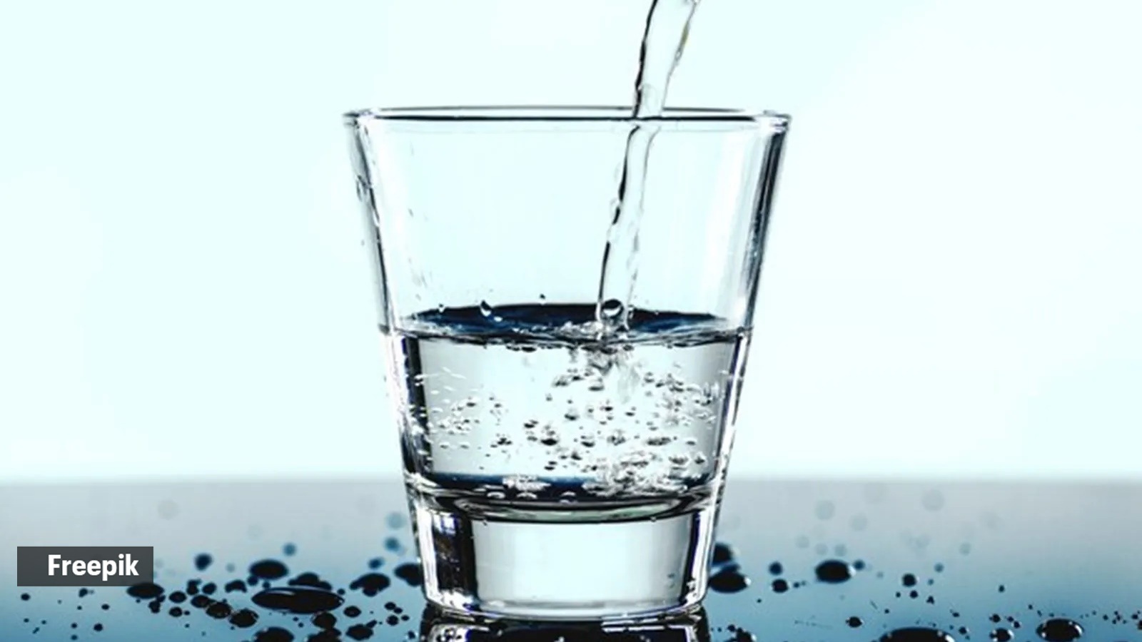 Most evidence on benefits of water related to preventing kidney stones, losing weight: Study ...