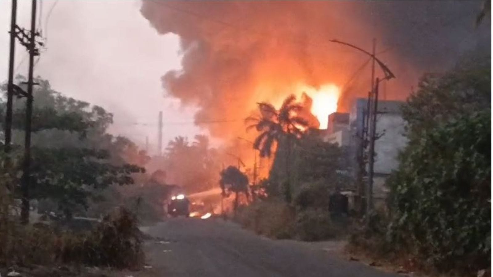 Maharashtra: Fire breaks out at chemical unit in Boisar MIDC, none ...