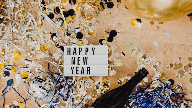 Happy New Year 2025 Wishes Images, Quotes, Status: History, Importance ...