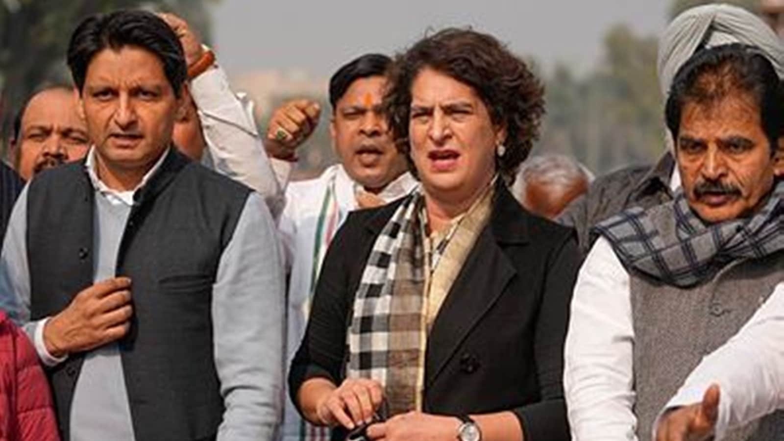 Photo of Pakistan surrendering before India removed from Army HQ: Priyanka Gandhi in LS | India ...