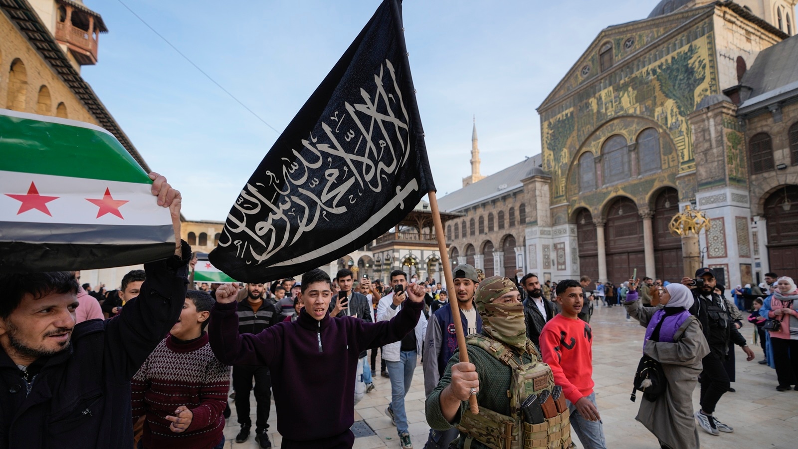 UK says it is in diplomatic contact with Syrian rebels as Russia ...