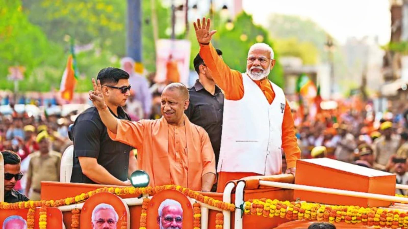 Modi performs puja at Sangam Nose, to inaugurate projects to improve ...