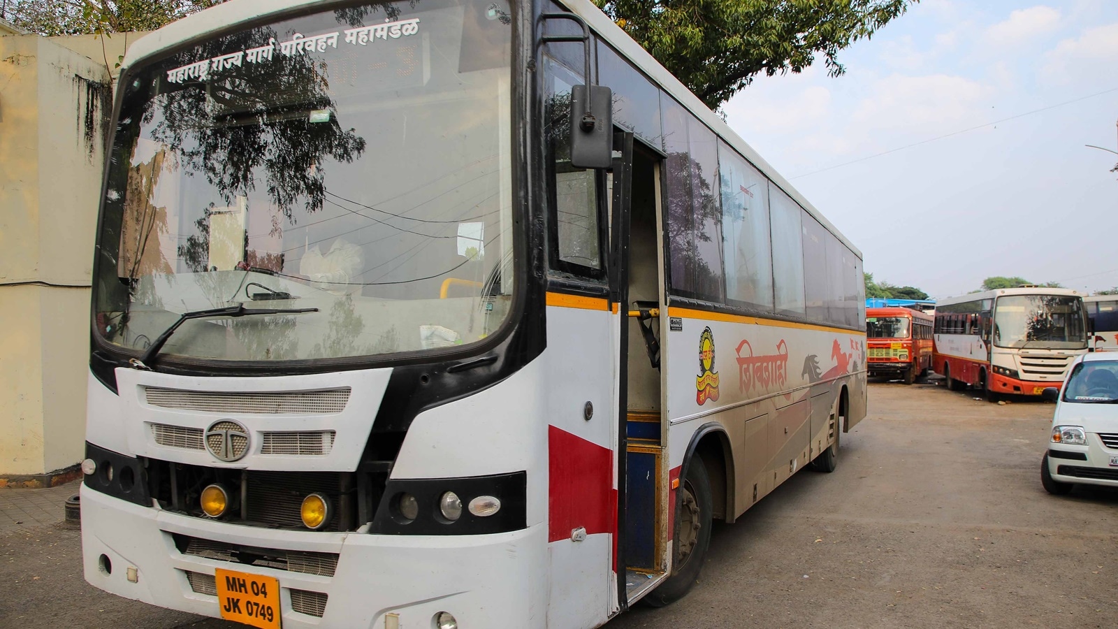 ‘No plans to shut down Shivshahi bus services’: MSRTC; Maharashtra ...