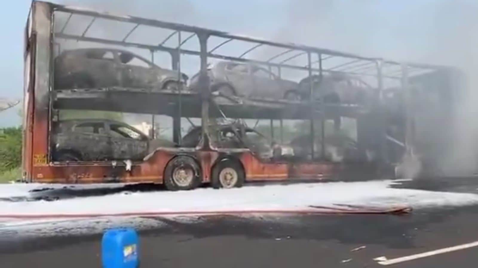 83 EVs caught fire in Karnataka in last 4 years; Okinawa, Ola report ...