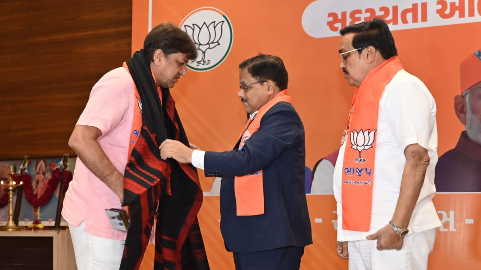 Gujarat Confidential: Effort Rewarded | Ahmedabad News - The Indian Express