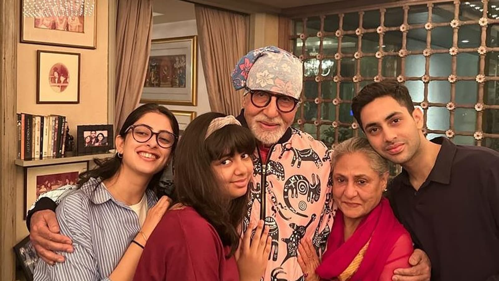 A glimpse inside ‘Jalsa’, Amitabh Bachchan’s iconic Mumbai home | Life ...