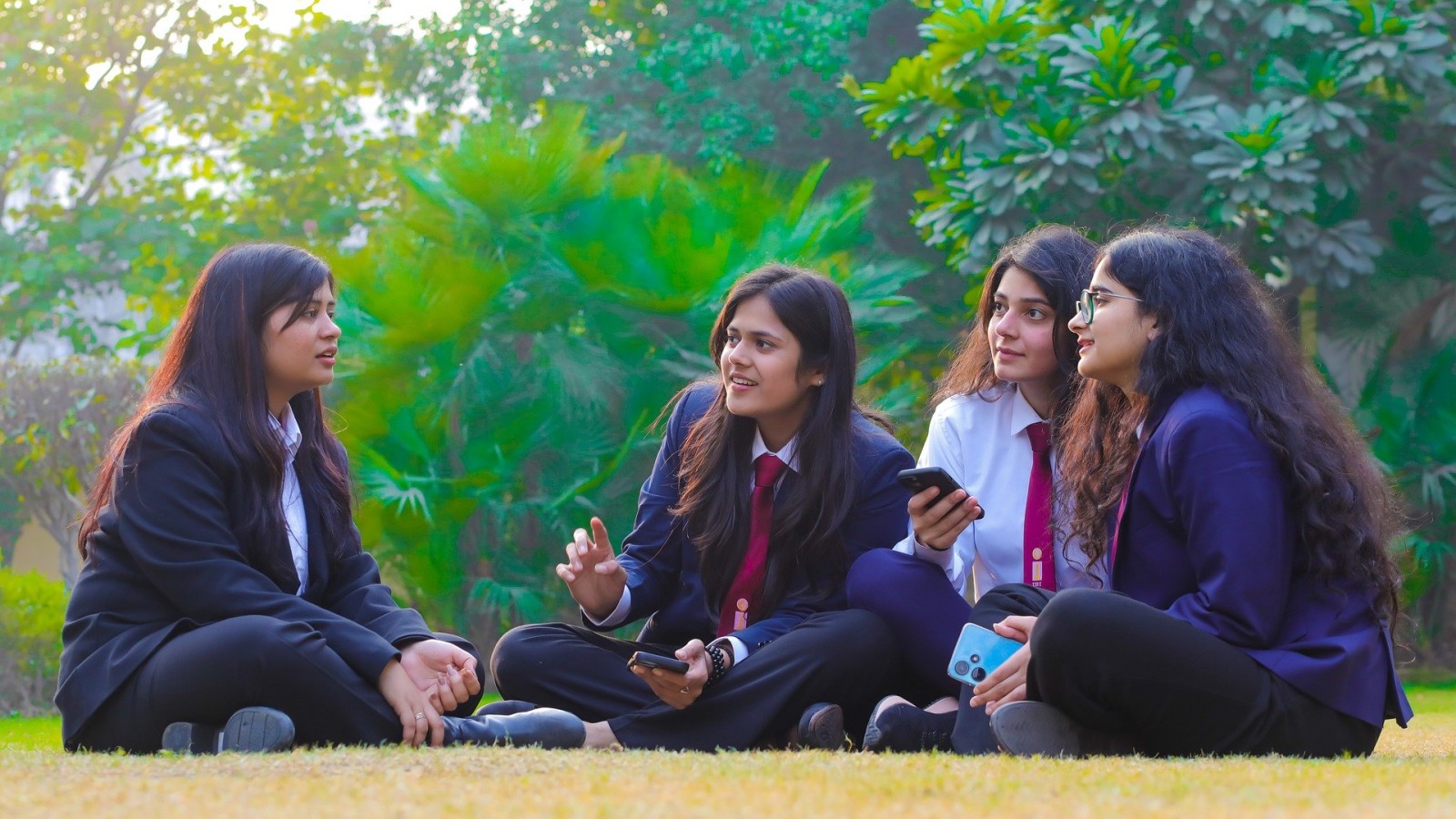 IIT-BHU Placement: Over 1,000 offers received, Rs 1.65 crore highest ...