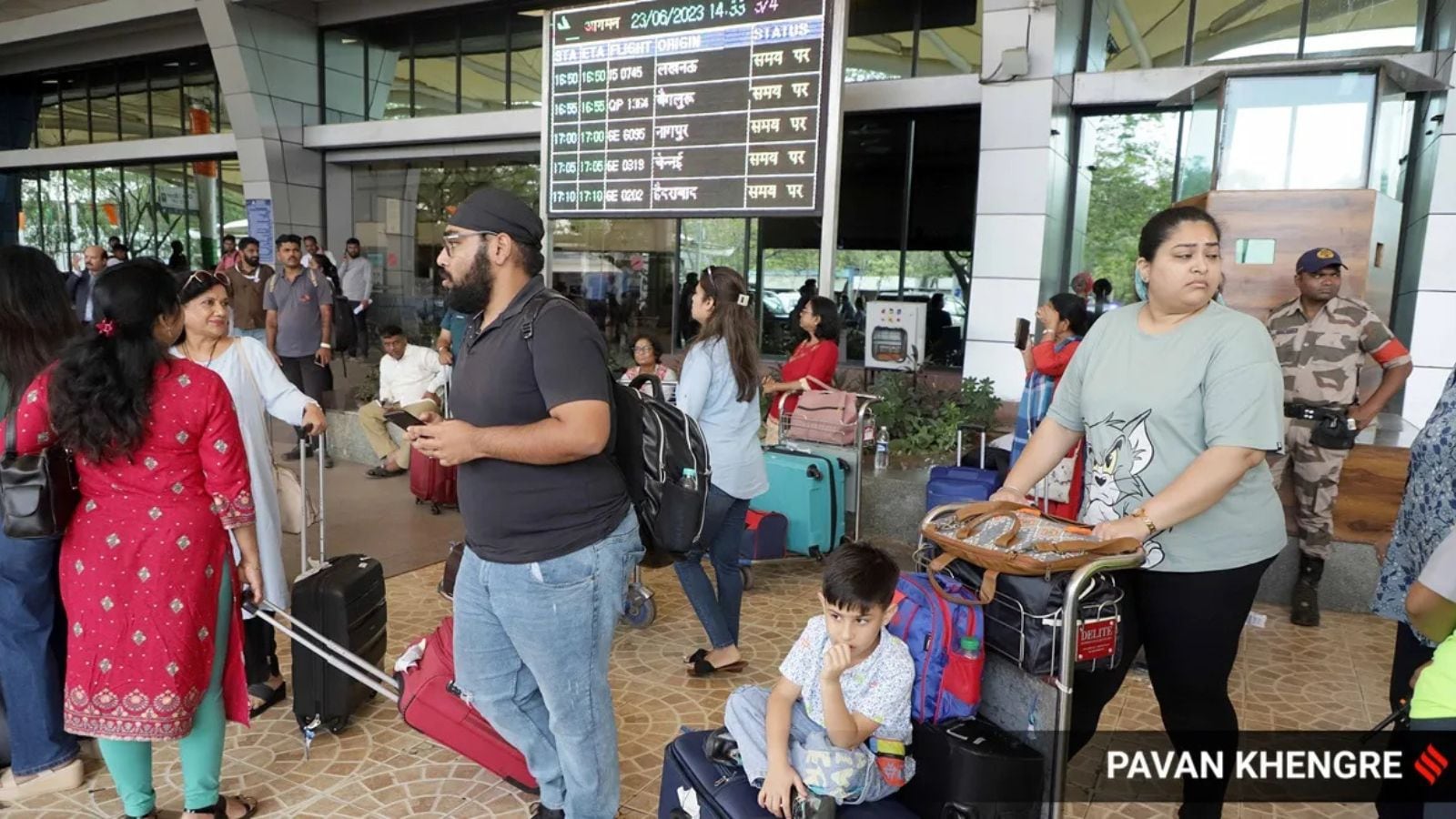 Pune airport sets new record with 204 flight movements in a day | Pune ...