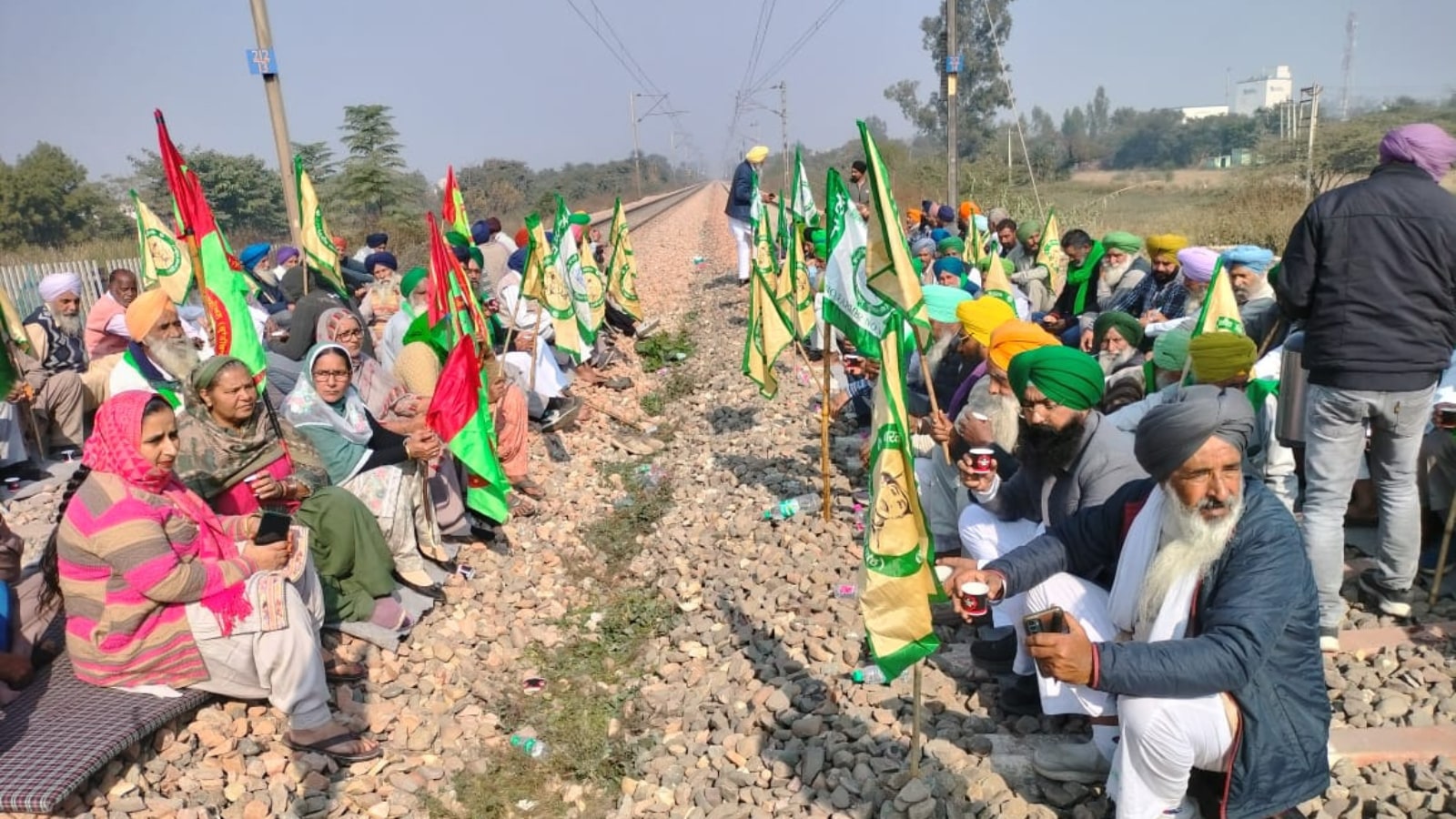 As farmers stage ‘rail roko’ protests in Punjab, 21 trains cancelled ...