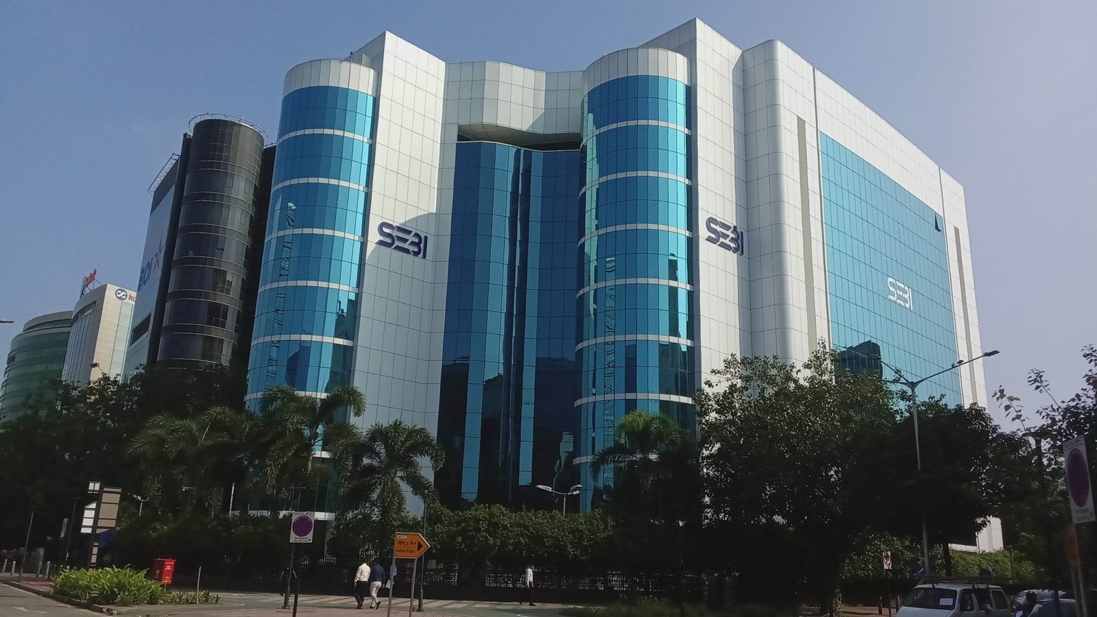 500 stocks will be under T+0 settlement from January 31: Sebi ...