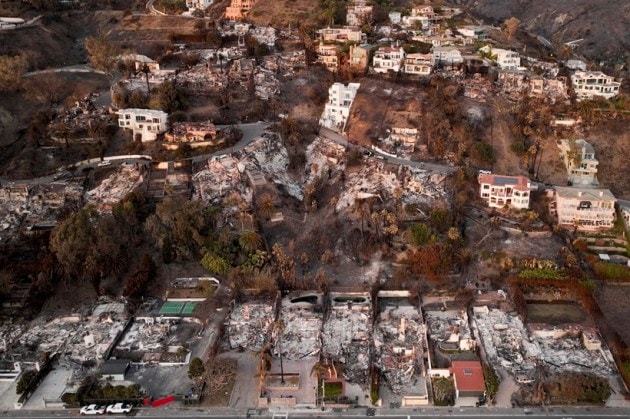 In pictures: Aftermath of LA fires in Pacific Palisades and Altadena ...