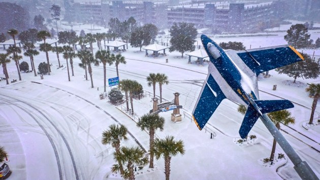 In pictures: Florida faces historic winter storm | World News News ...
