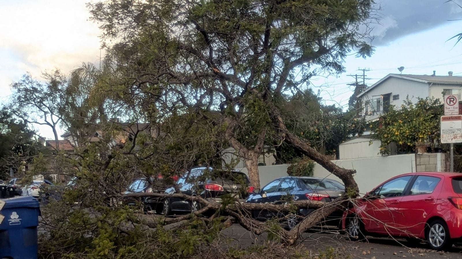 Forecasters warn of ‘life-threatening, destructive’ winds and high fire ...