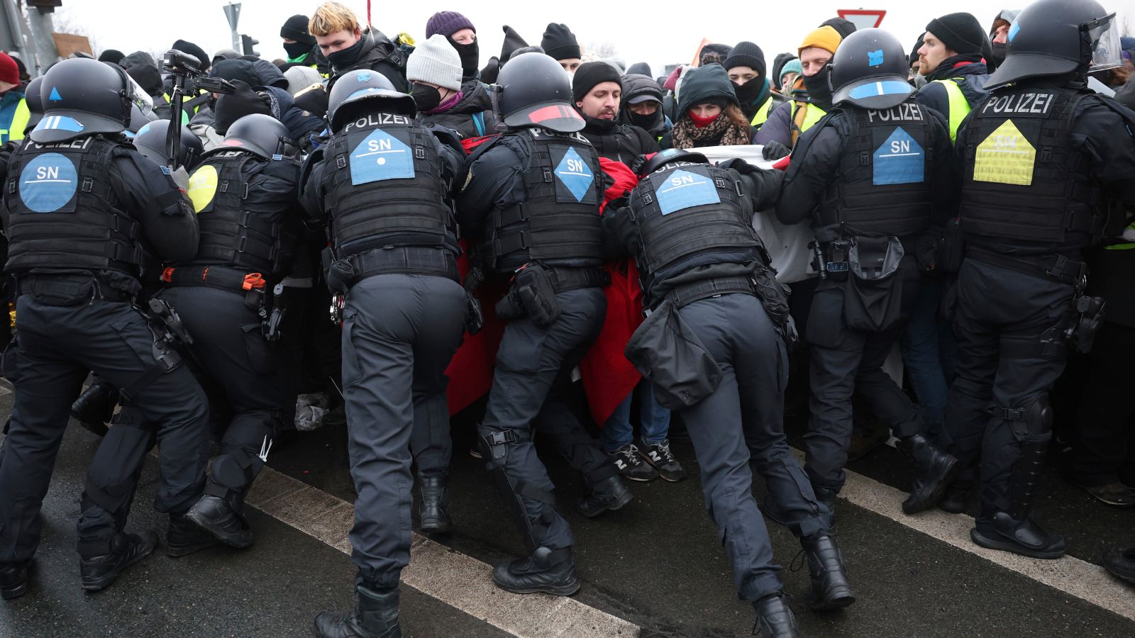 Thousands protest AfD convention as Germany’s election campaign warms ...