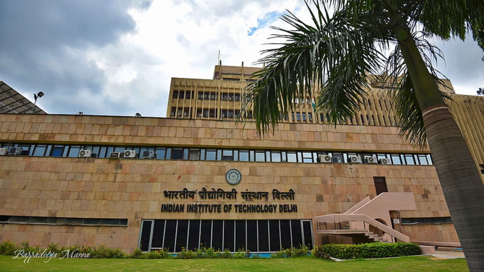 IIT Delhi courses where JEE, JAM scores are not required | Education ... IIT Delhi courses where JEE, JAM scores are not required | Education ...