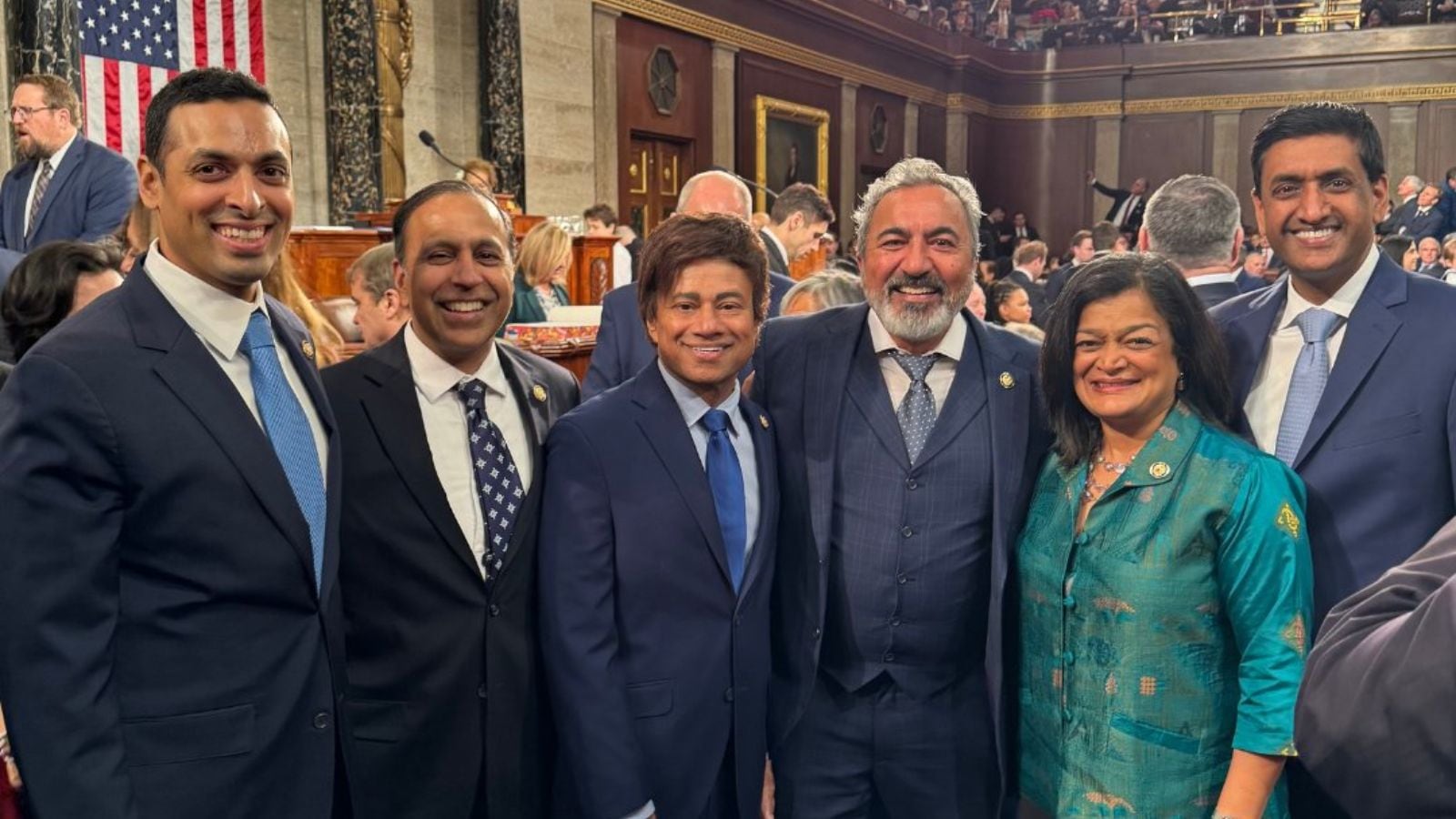 In a first, 6 Indian Americans take oath as members of US’ House of ...