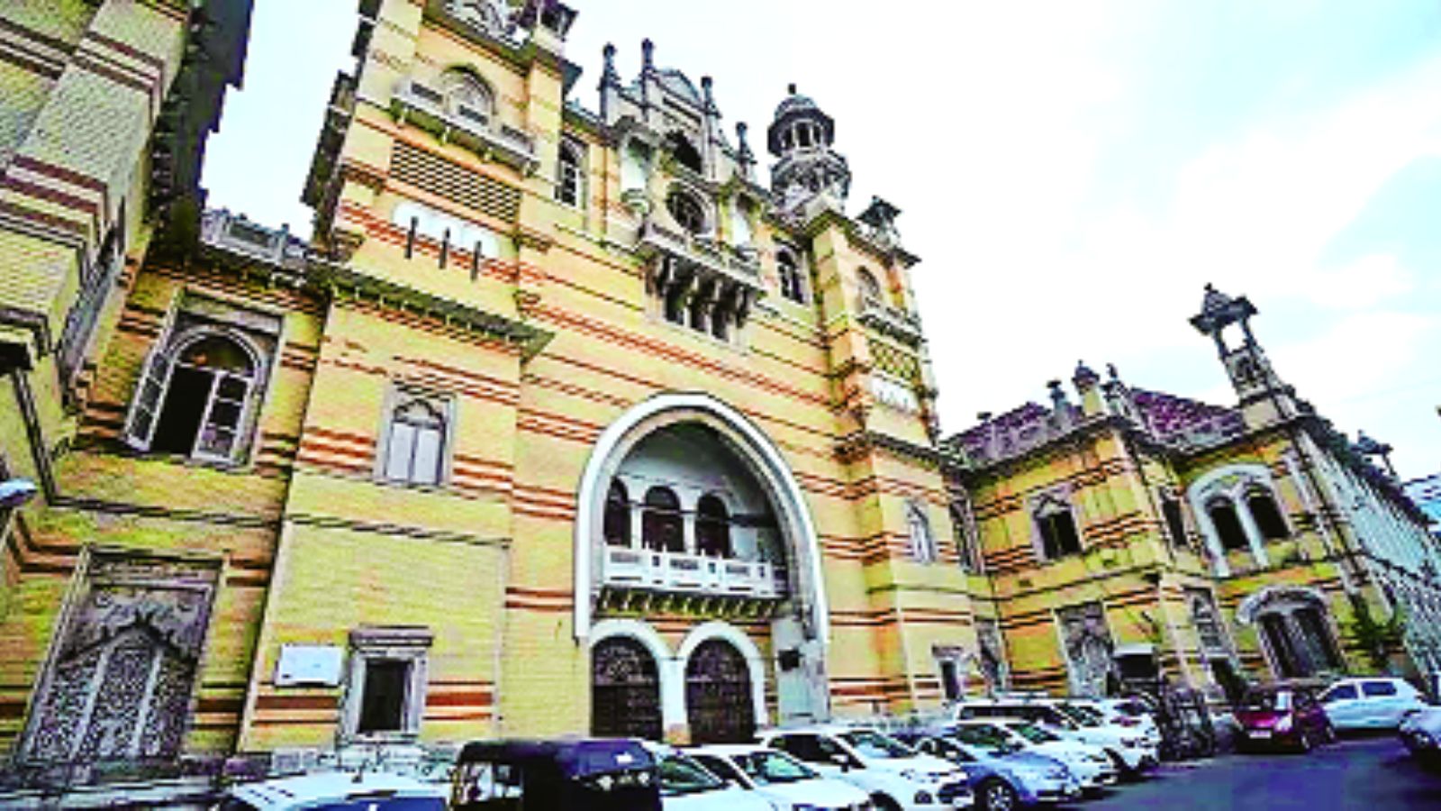For Nyaymandir and Lal Court restoration work : VMC committee ...