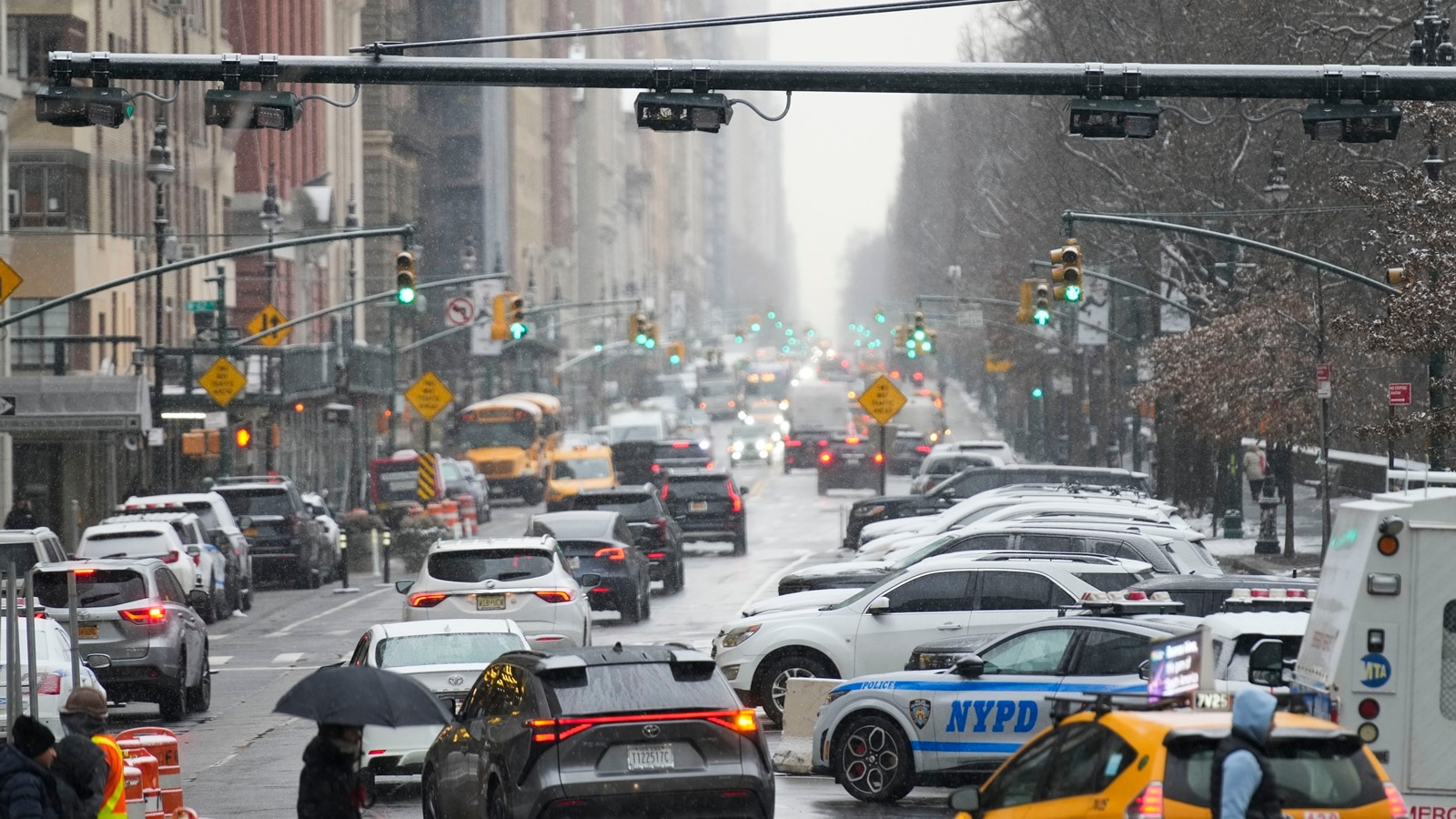 Traffic in New York City drops by 7.5% after $9 congestion fee ...