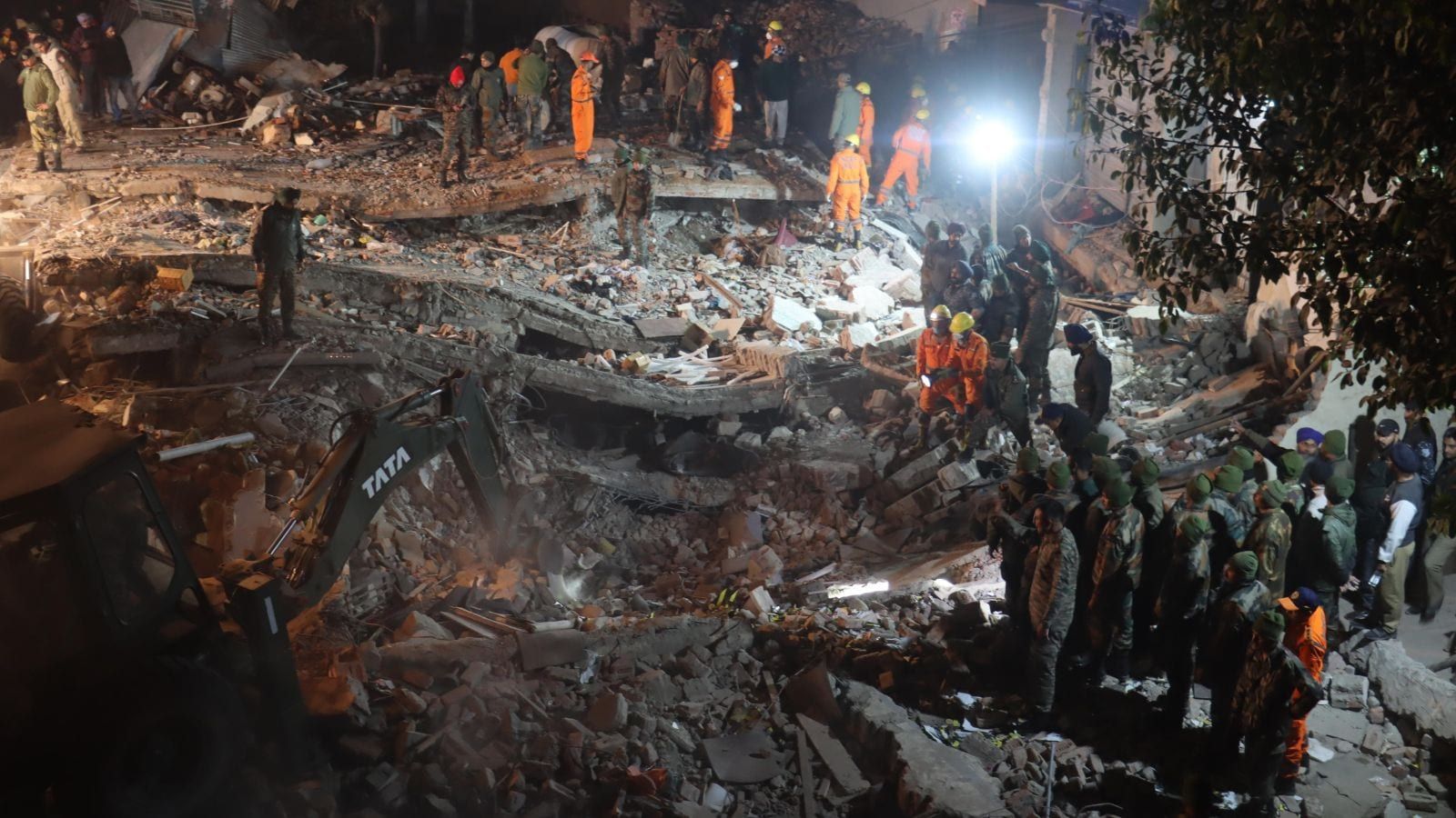 Sohana building collapse: 45 notices sent to owners of illegal ...