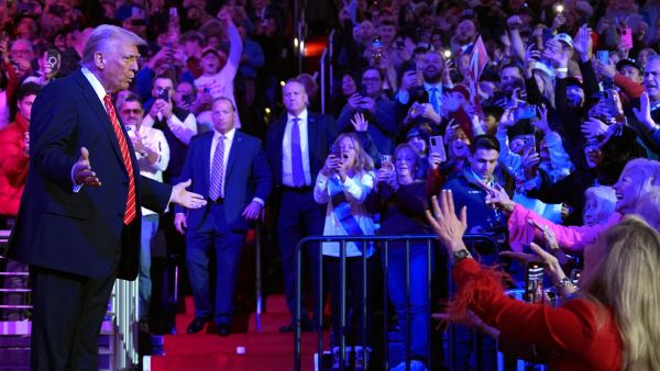 Trump pledges to rebuild wildfire-stricken Los Angeles during Victory ...