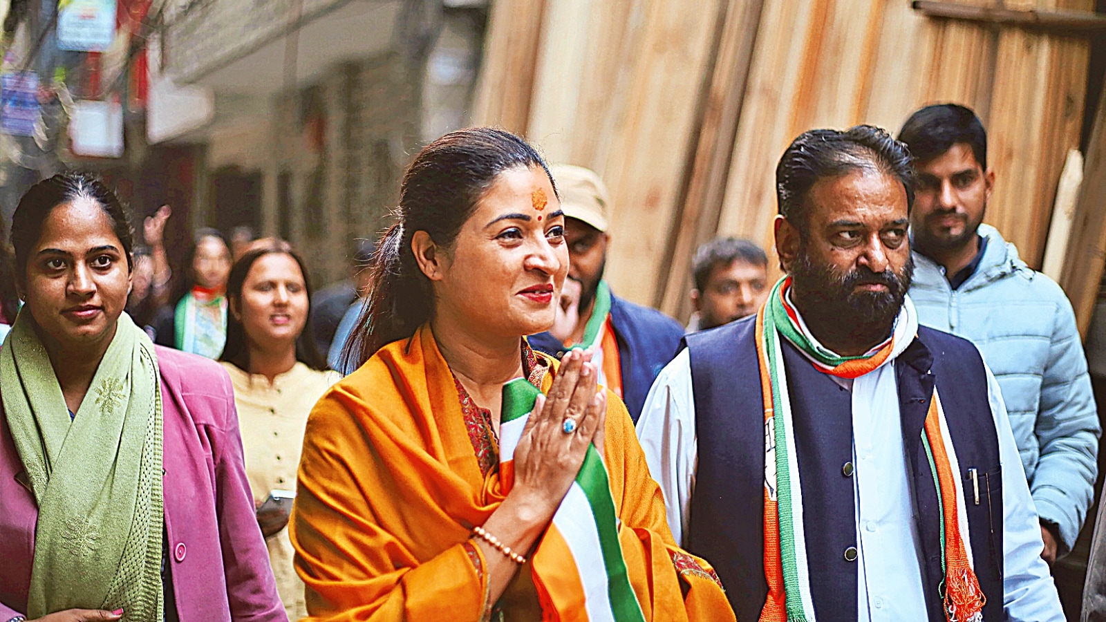 In Kalkaji, ‘Dilli ki ladki’ Alka Lamba pitches development under ...