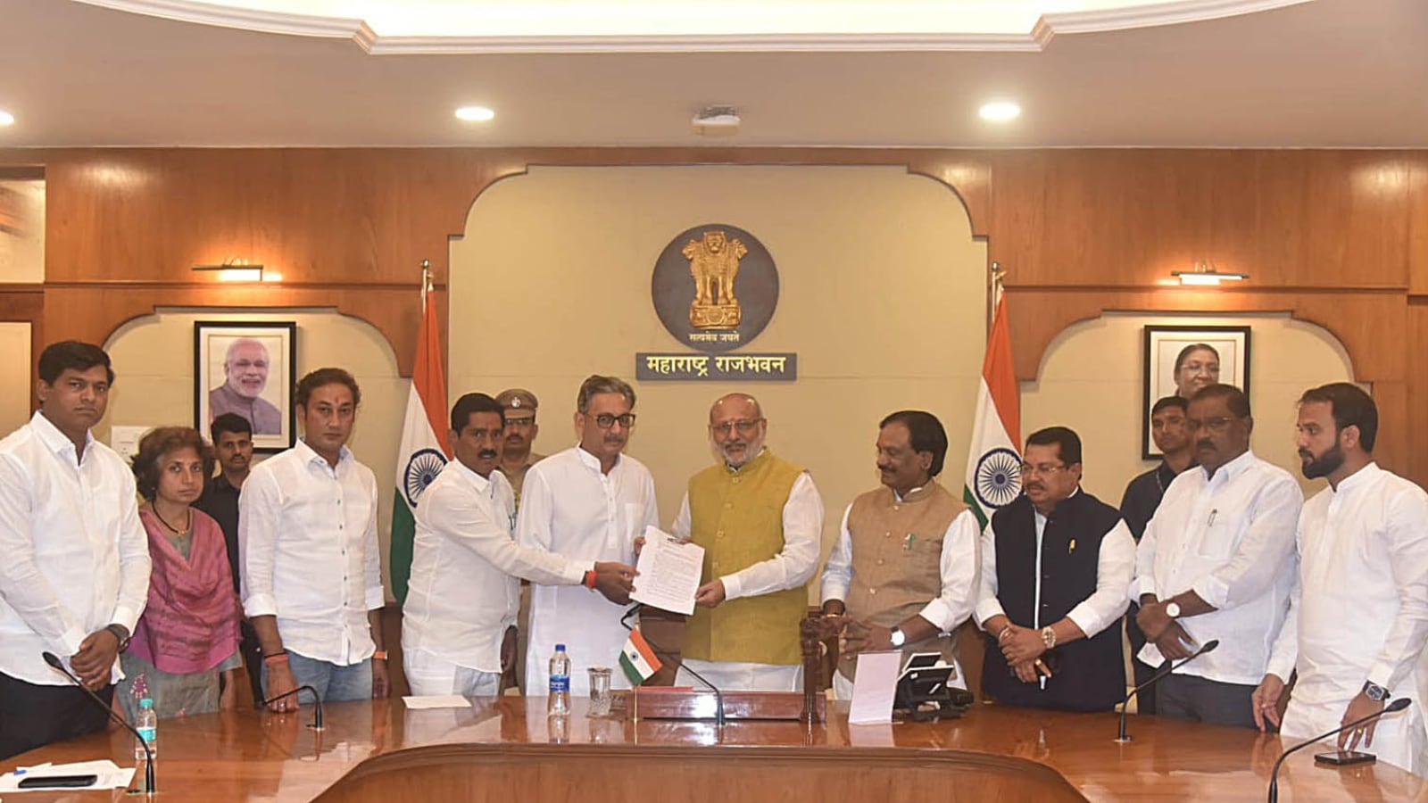 Beed sarpanch murder: All-party delegation meets Maharashtra Governor ...