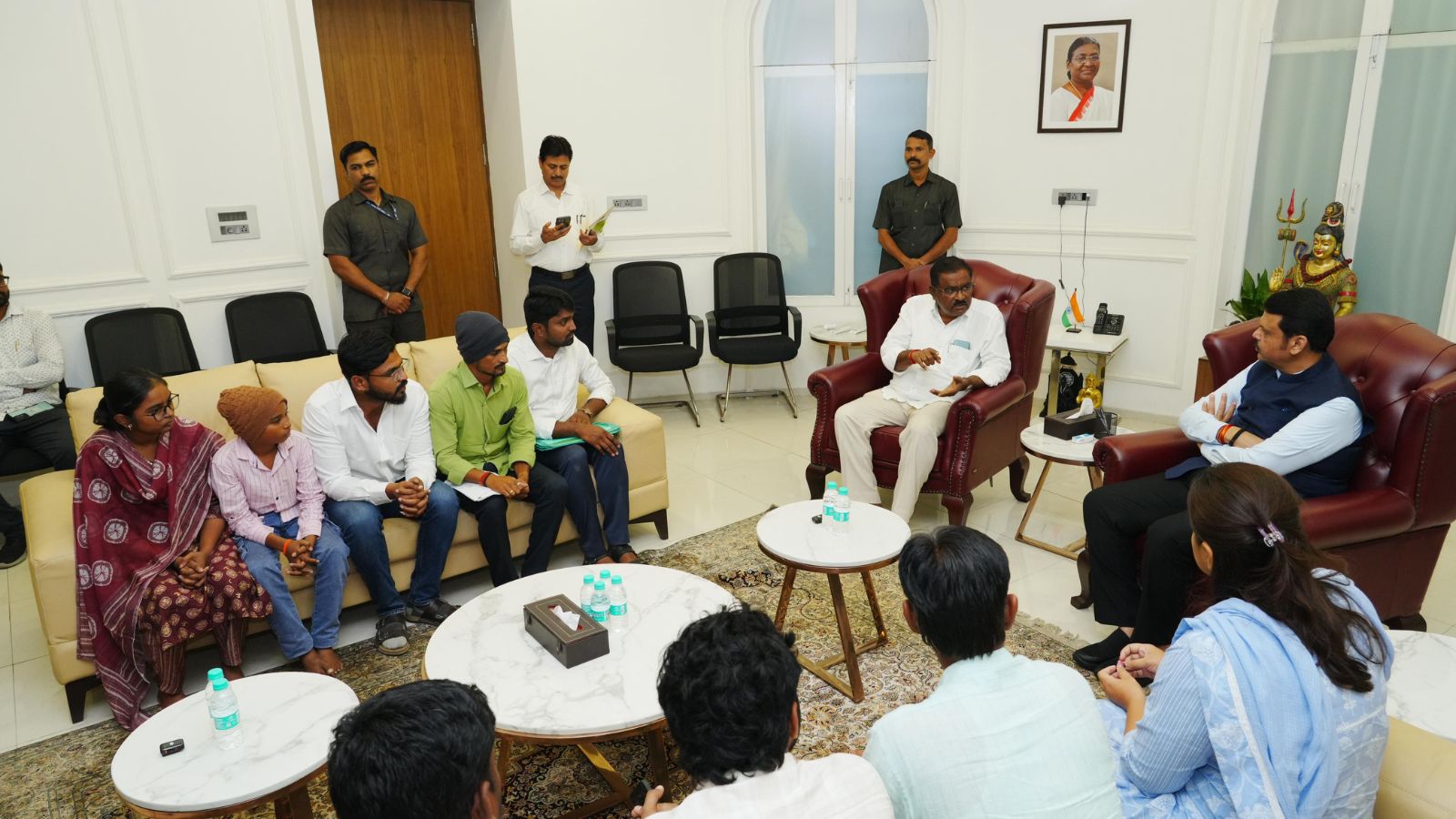 Family members of murdered Beed sarpanch meet CM, demand justice ...