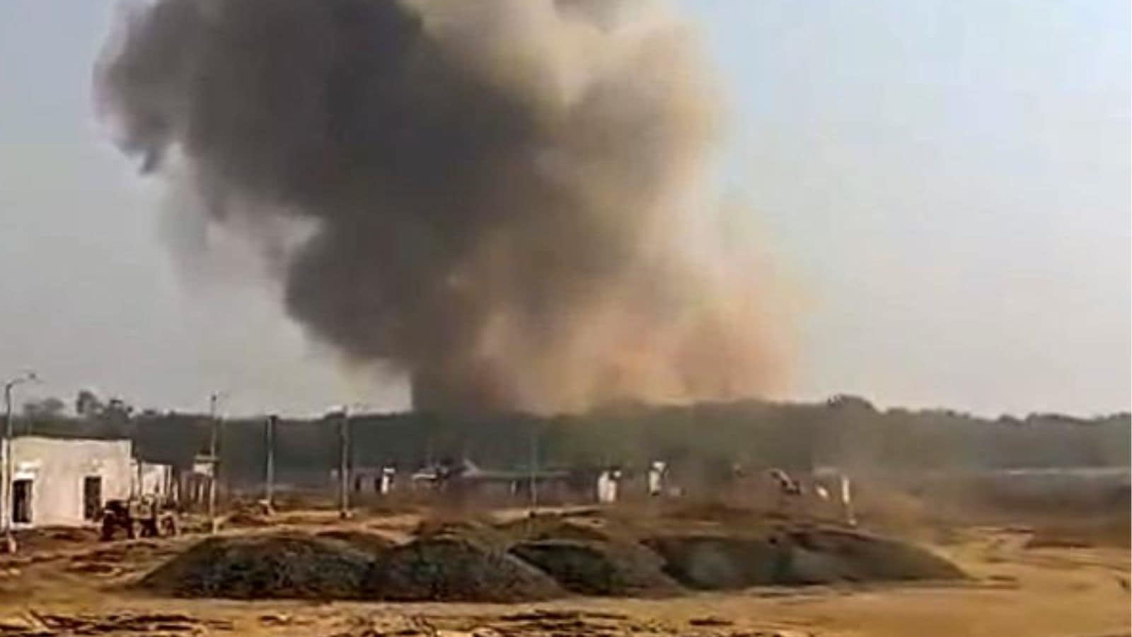 Mumbai News LIVE Updates: 7 killed, 5 injured in explosion at ordnance ...