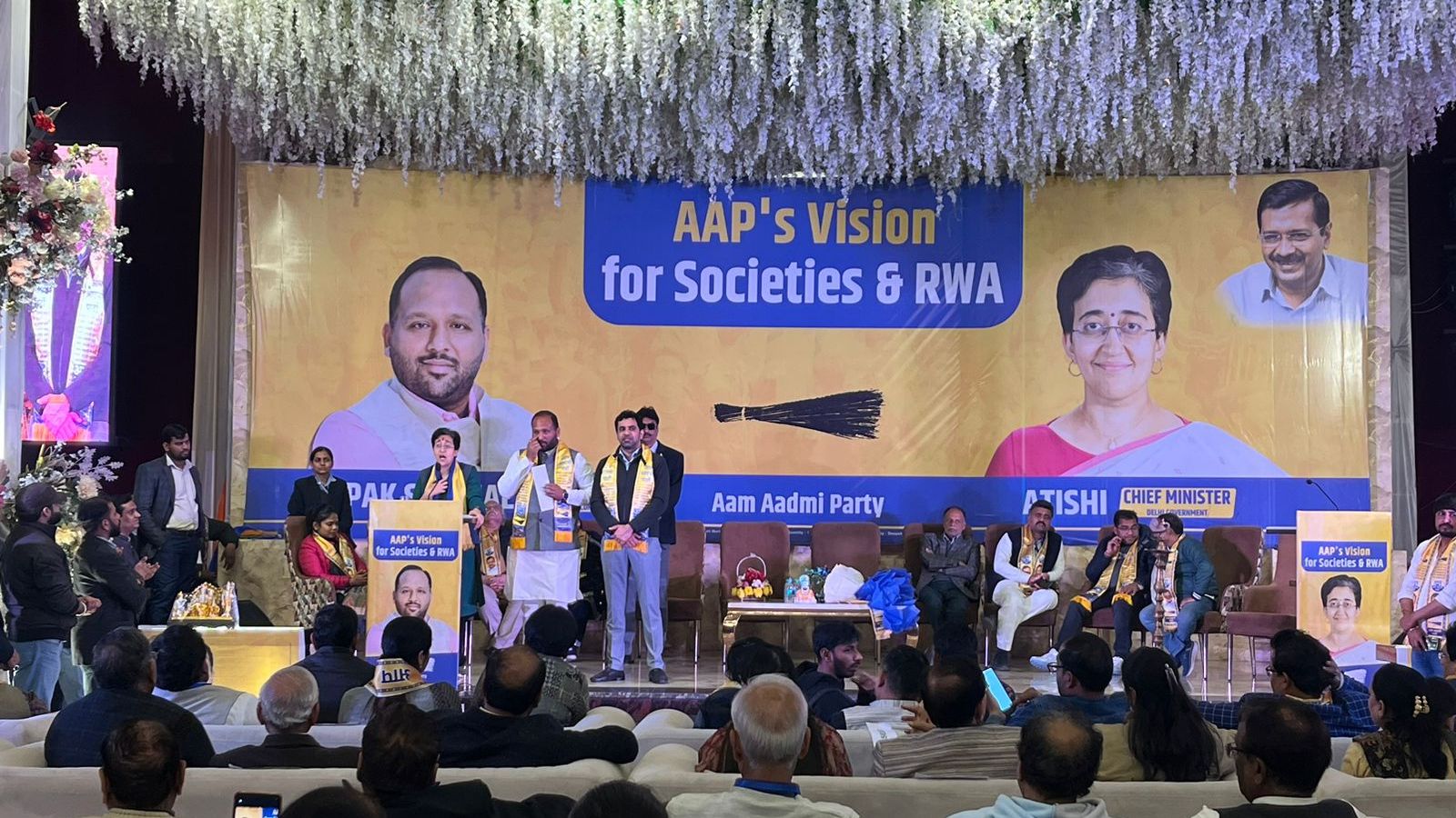 Delhi polls: Out to woo RWAs, AAP candidate promises Rs 20 lakh for ...