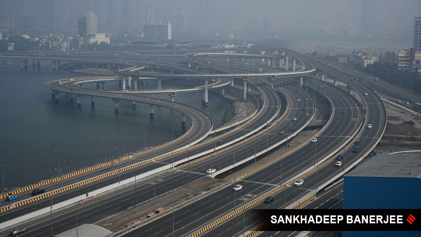 Mumbaikars await 5 key aligned projects including green space even as ...