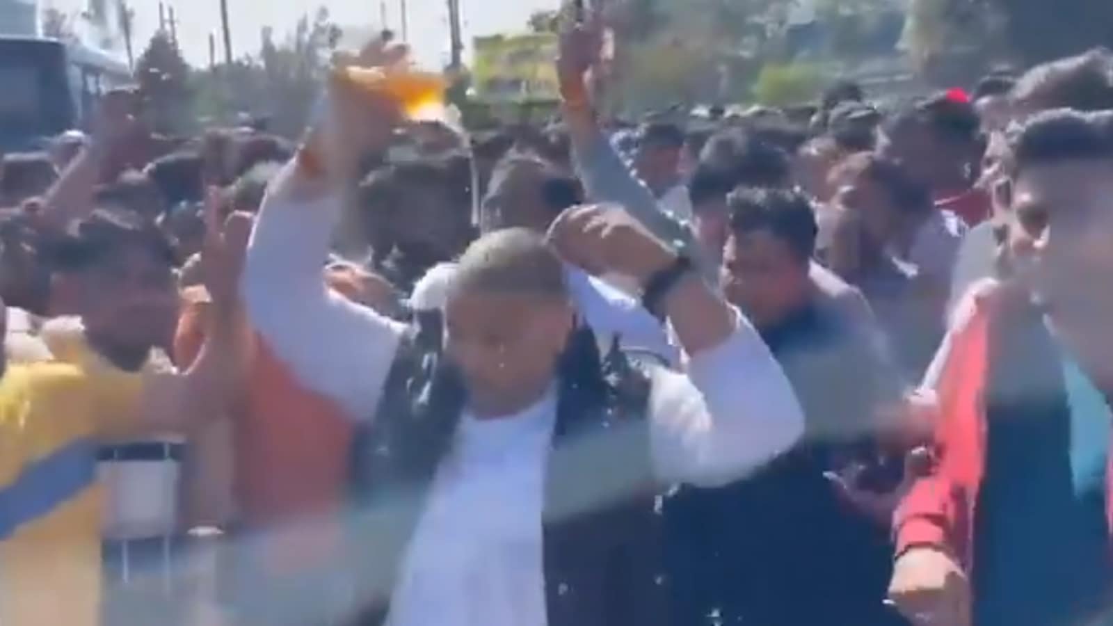 MP: Two injured during protest against dumping of Union Carbide plant ...