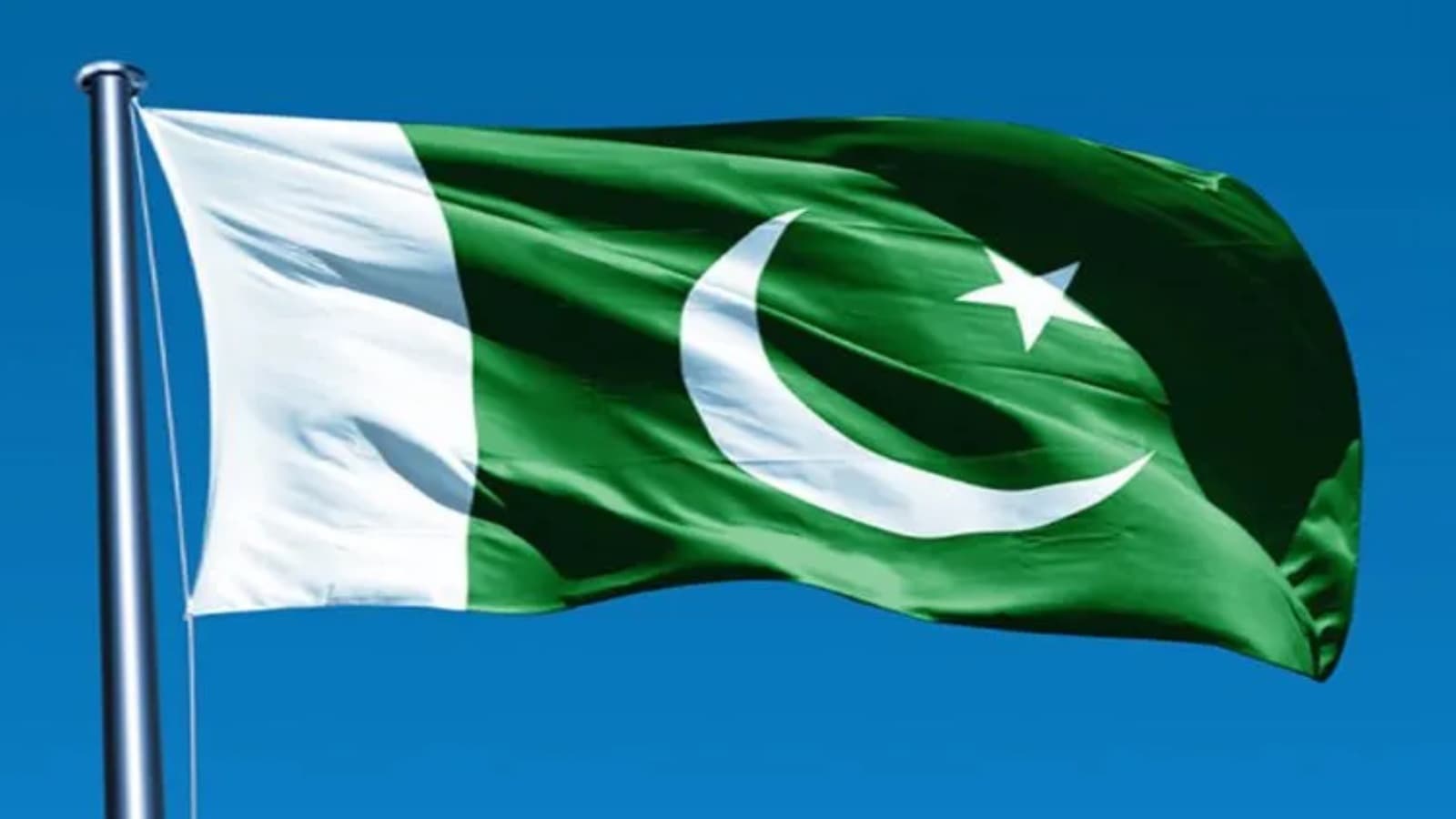 Pakistan govt reduces pension benefits of retired civil, armed forces ...
