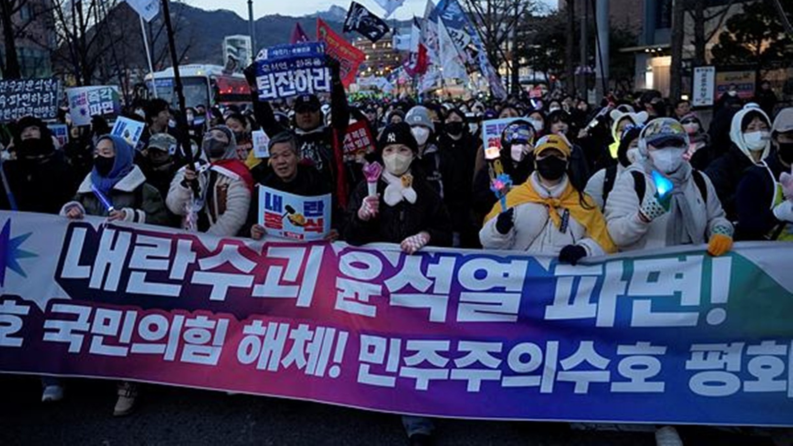 South Korean prosecutors indict impeached President Yoon Suk Yeol over ...