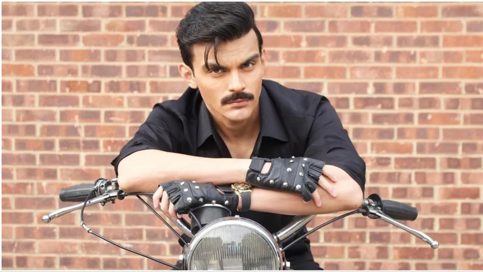 Sky Force actor Veer Pahariya talks about working out with Akshay Kumar ...