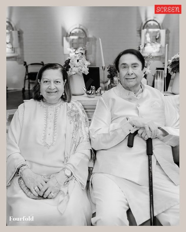 Alia Bhatt looks lovingly at Ranbir Kapoor, Kareena Kapoor brings her ...