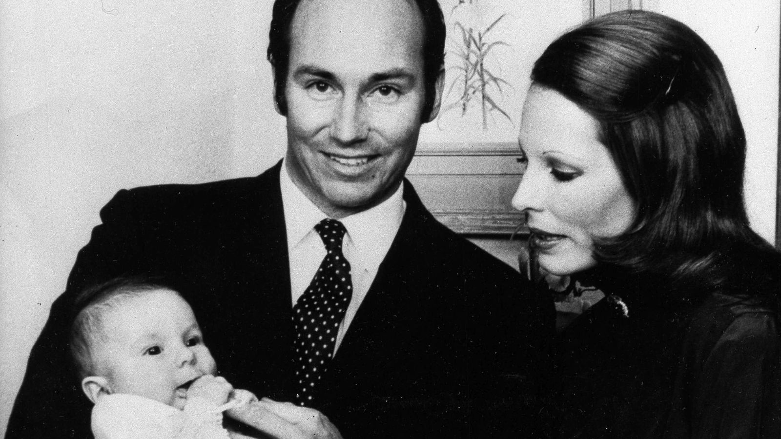 Aga Khan IV’s son Rahim named Ismaili Muslims’ new spiritual leader ...