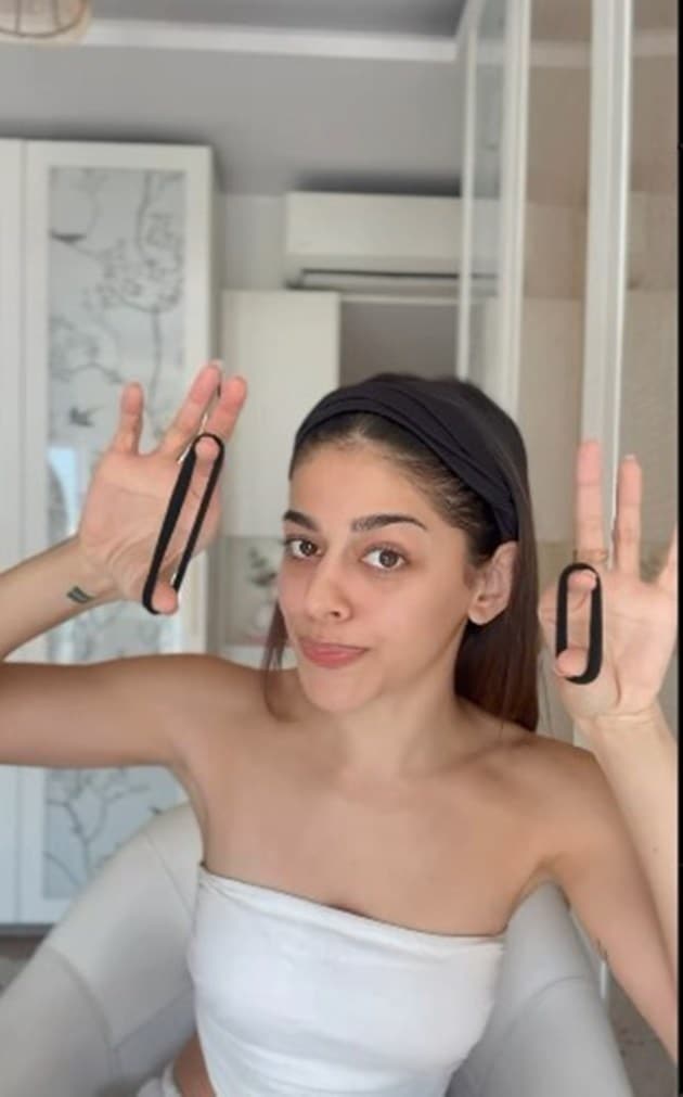 Does Alaya F’s 10 minute de-puff routine really work? | Lifestyle Gallery News - The Indian Express