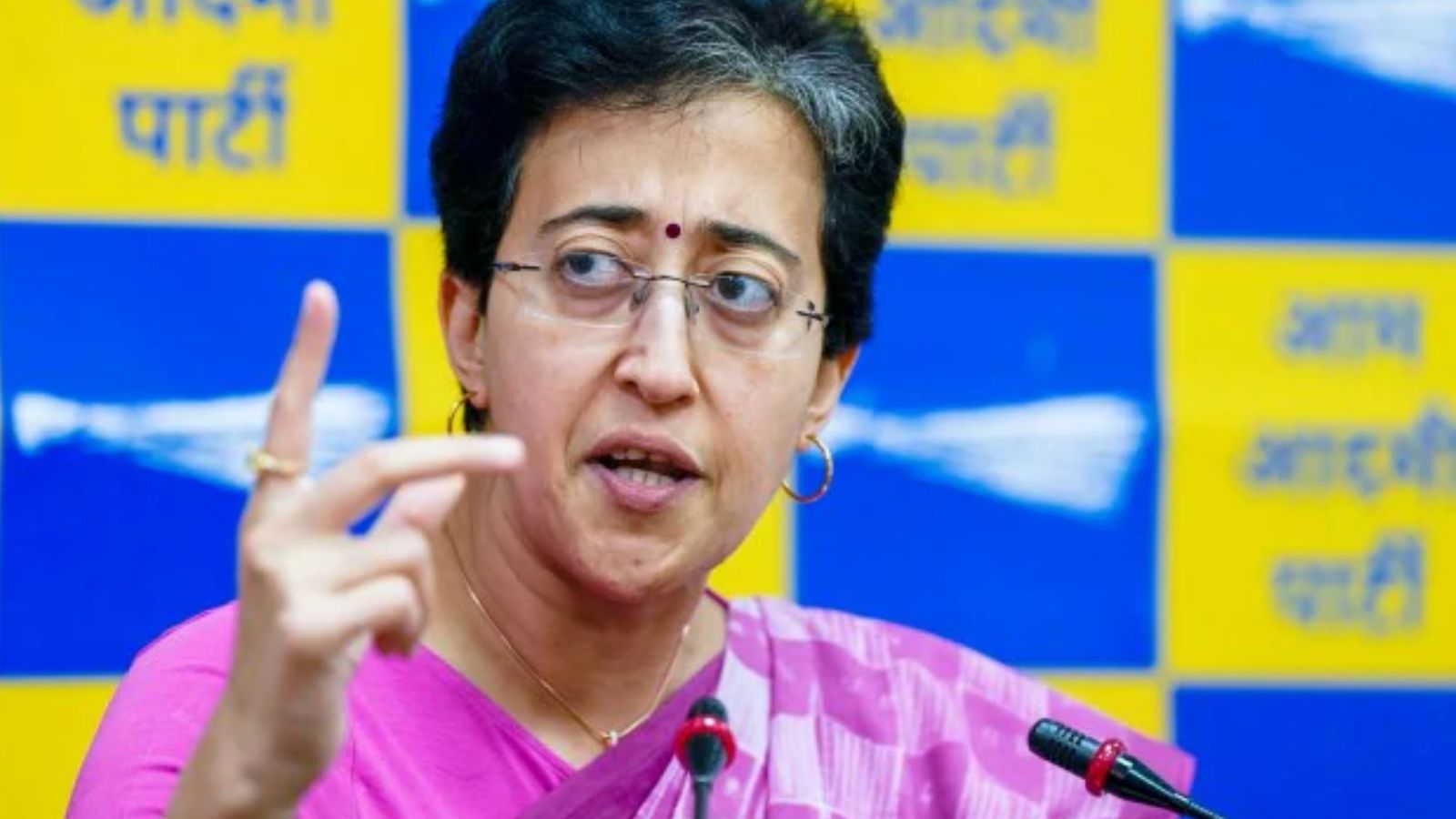 Delhi: Power struggle in BJP over ministerial posts, claim AAP ...