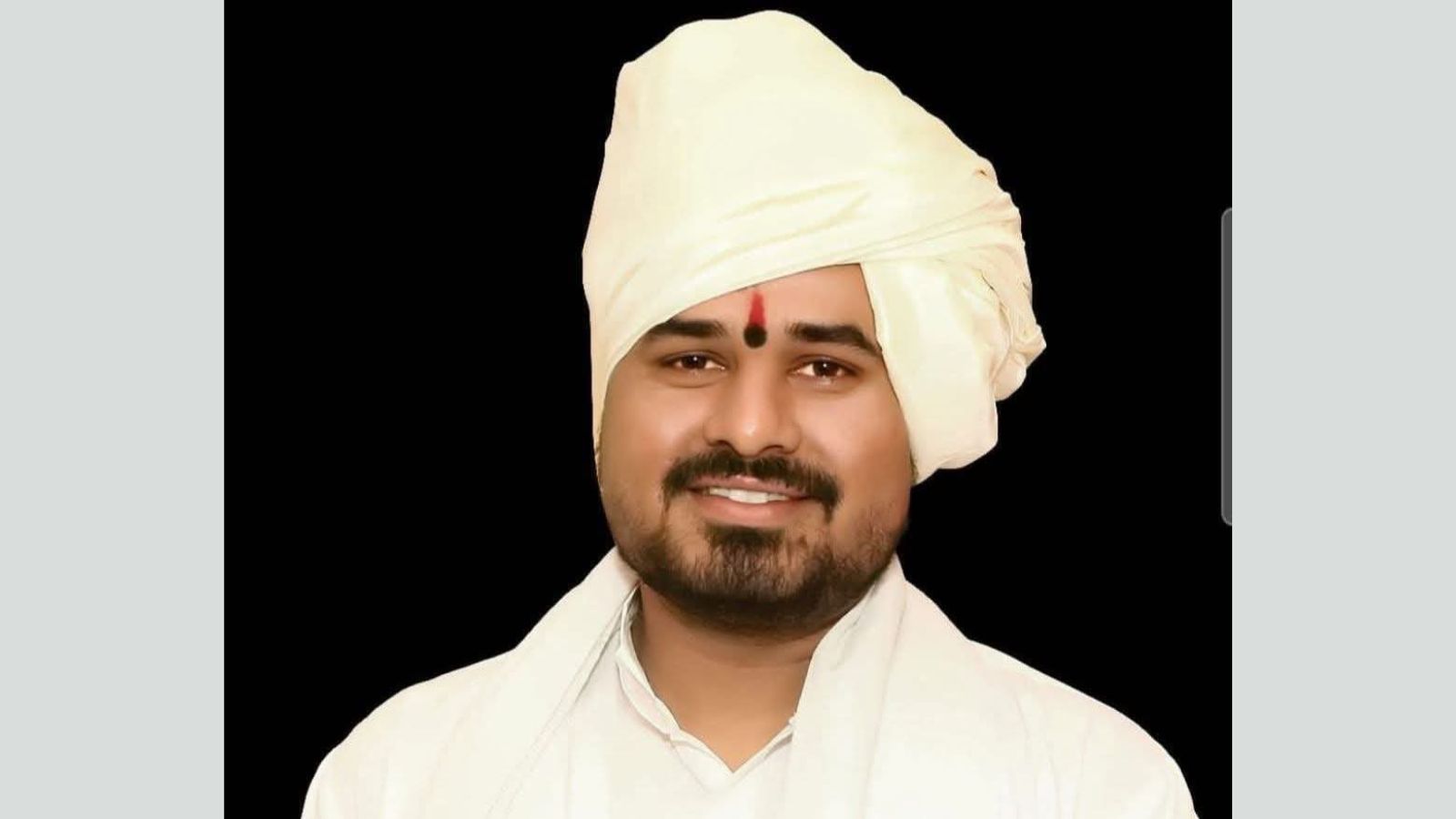 Descendent of Sant Tukaram Shirish More found dead in Pune, suicide ...