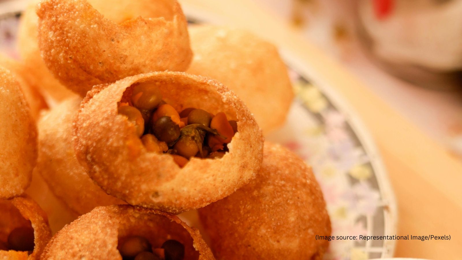 Subscription for pani puri: Nagpur street food vendor goes viral with ...